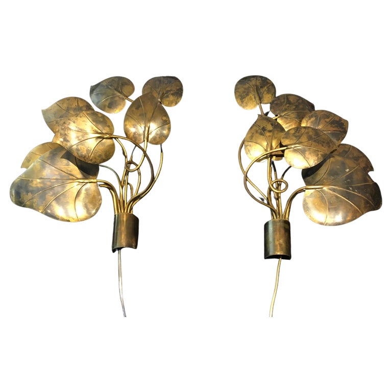 Pair of Leaf Wall Lights For Sale at 1stDibs