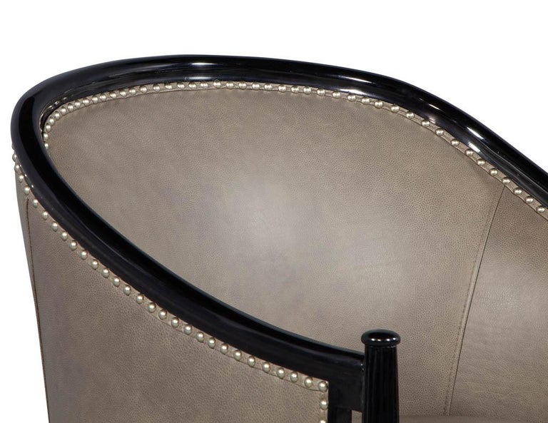 Paar Art-Déco-Parlor-Sessel aus Leder mit schwarzer Lackierung im ...