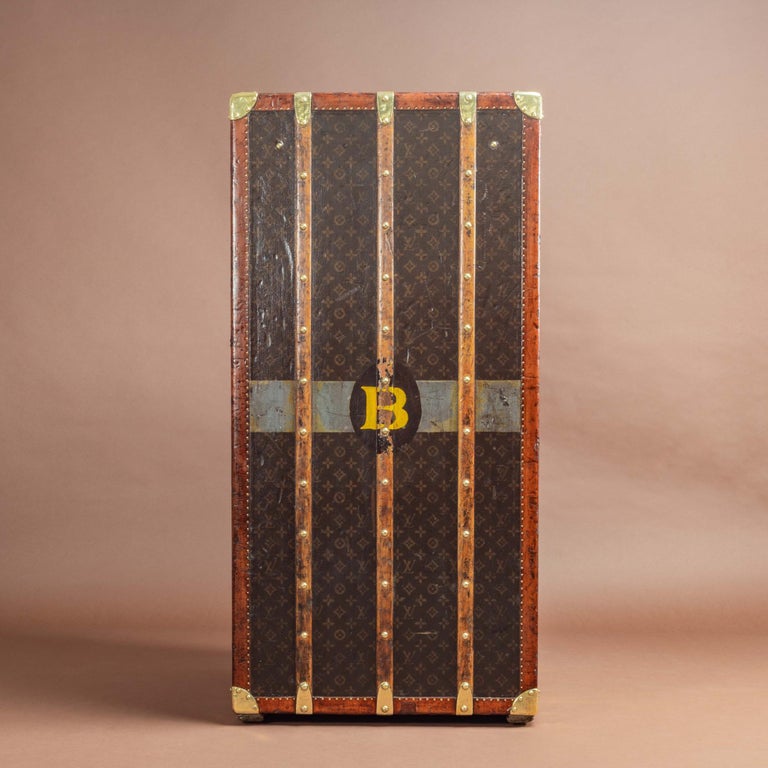 Pair of Louis Vuitton Wardrobe Trunks, circa 1929 For Sale at 1stDibs