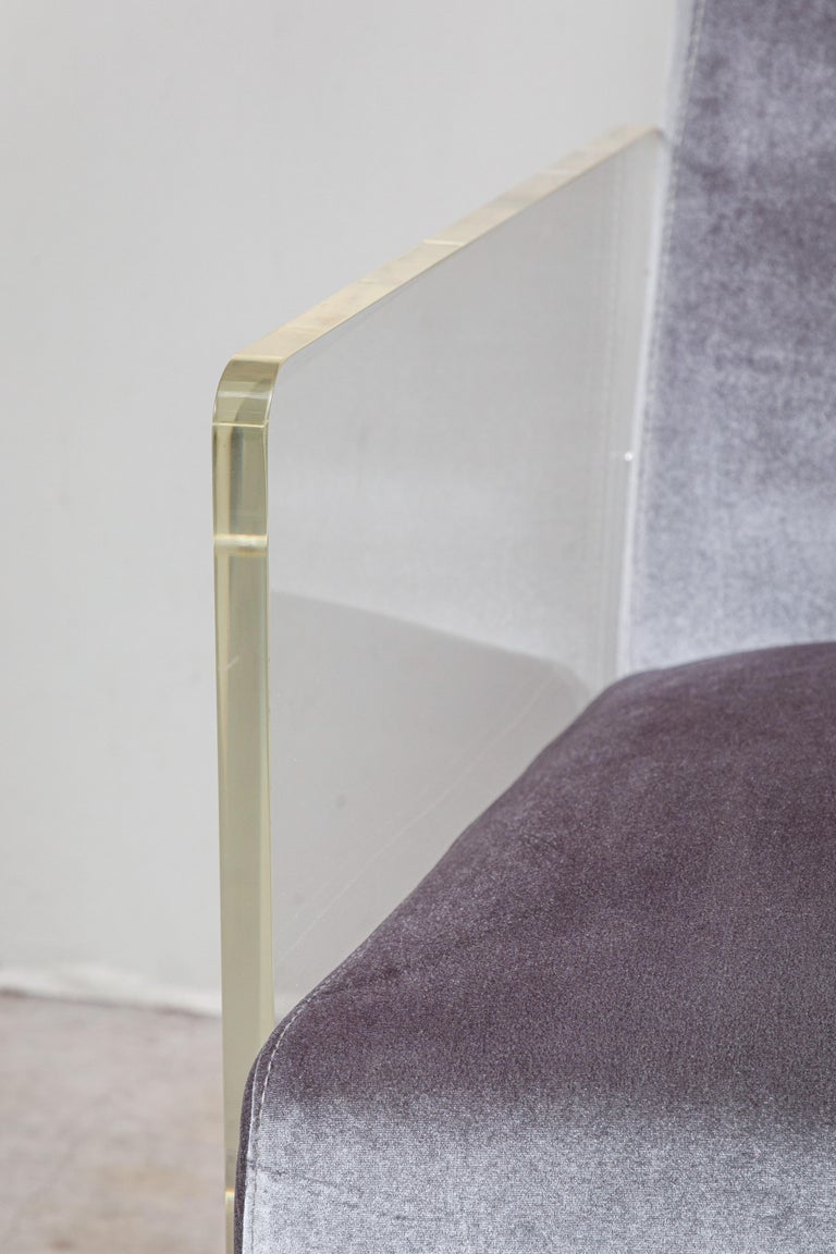 Pair of Lucite Club Chairs For Sale at 1stDibs