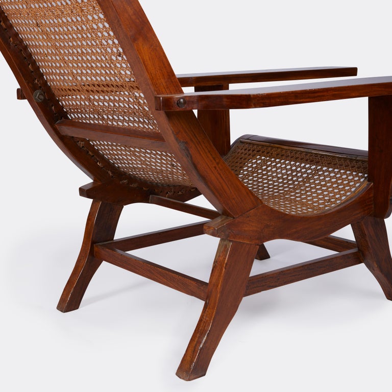 Pair of Mahogany Planter Chairs For Sale at 1stDibs