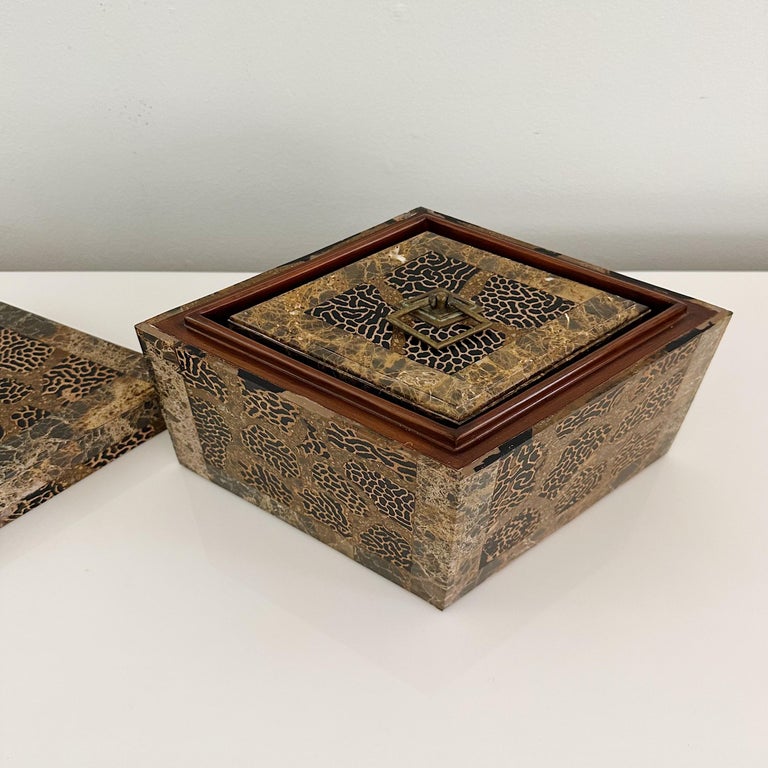 Pair of Maitland Smith Marble Lidded Boxes For Sale at 1stDibs