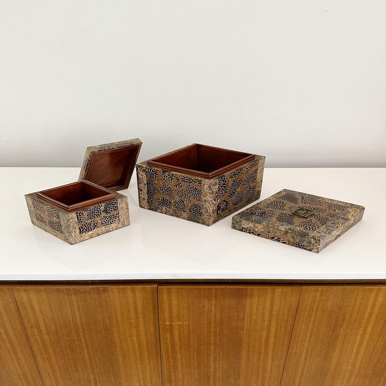 Pair of Maitland Smith Marble Lidded Boxes For Sale at 1stDibs