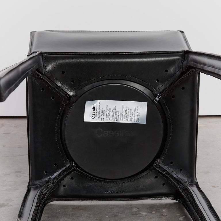 Pair of Mario Bellini CAB Stools for Cassina in Black Leather For Sale ...