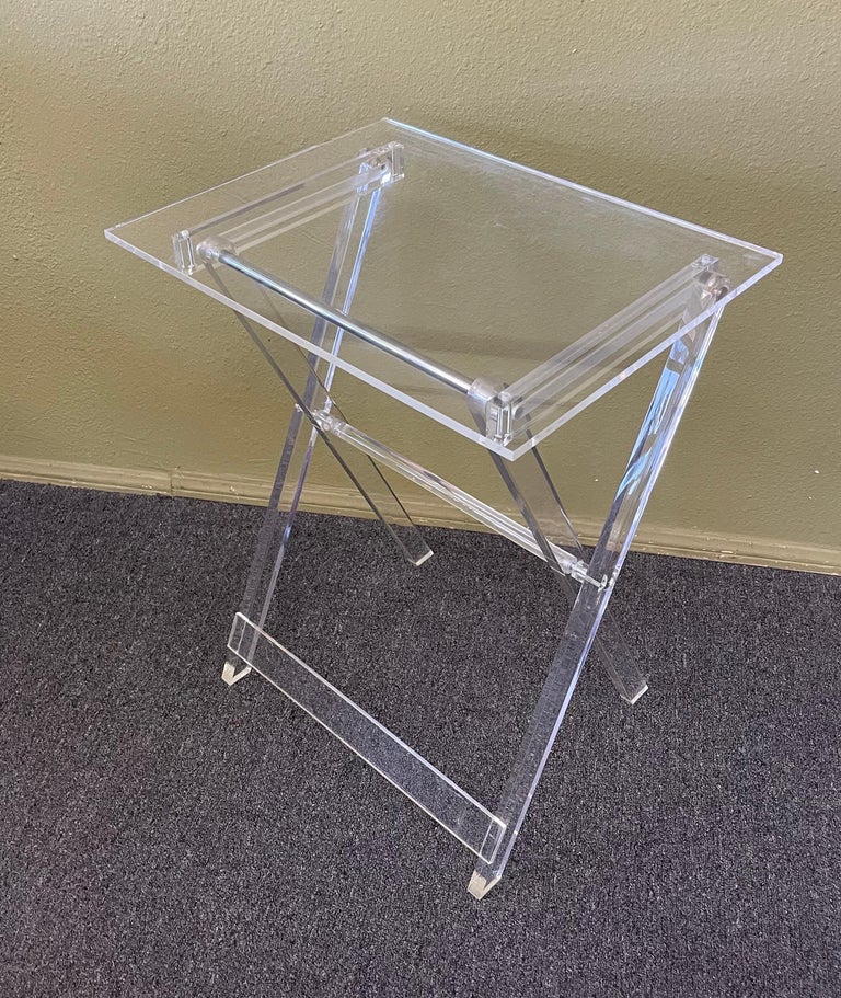 Pair of MCM Lucite Folding TV Trays / Tables For Sale at 1stDibs ...