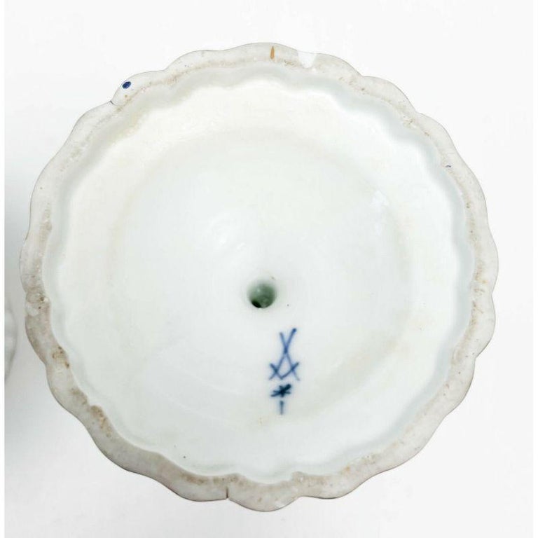 Pair of Meissen Marcolini Period Germany Ornithological Porcelain ...