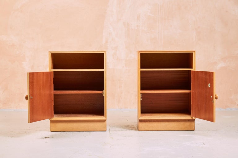 Pair of Meredew Bedside Cabinets in Oak, 1950s For Sale at 1stDibs