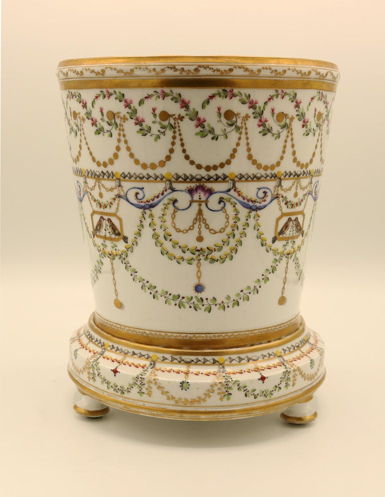 Pair of Mid-19th Century Paris Porcelain Cache-Pots at 1stDibs