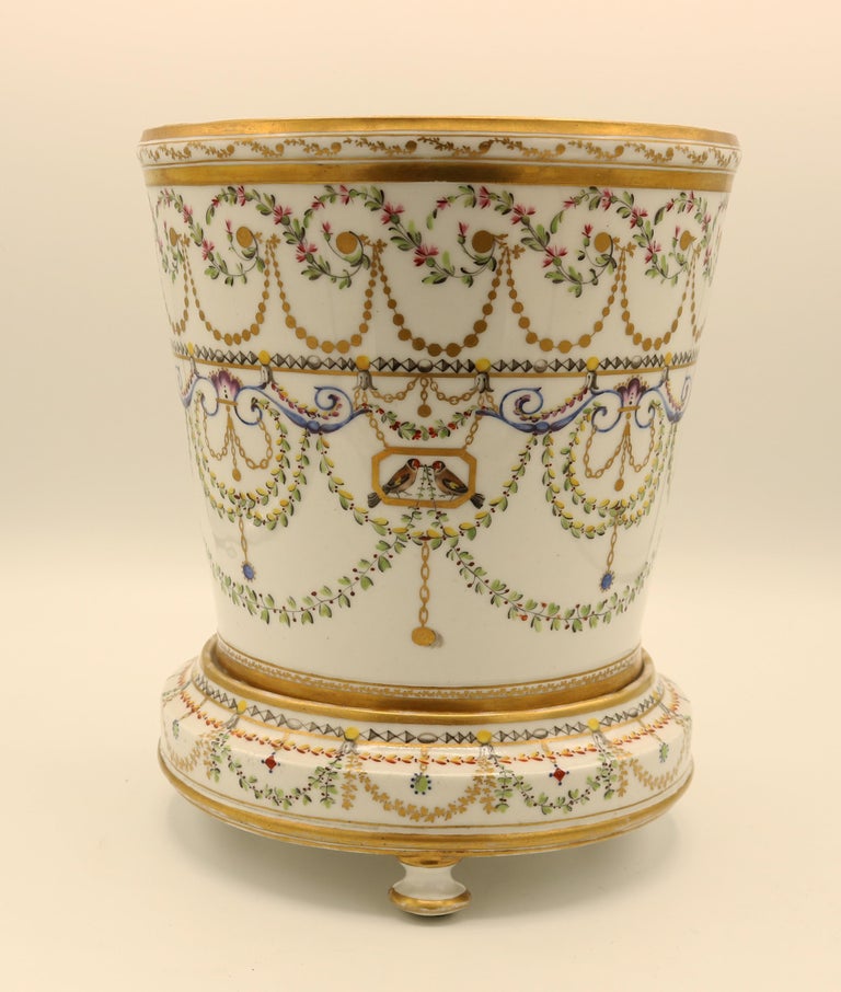 Pair of Mid-19th Century Paris Porcelain Cache-Pots at 1stDibs