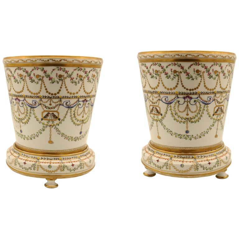 Pair of Mid-19th Century Paris Porcelain Cache-Pots at 1stDibs