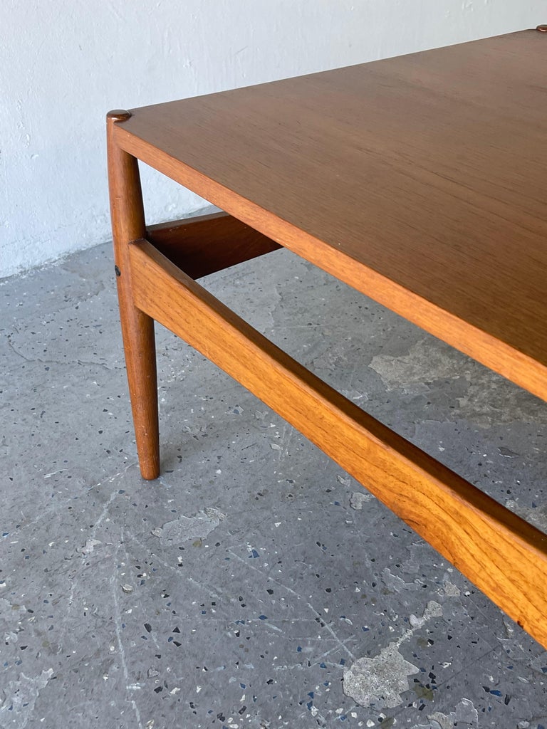 Pair of Mid-Century Danish Modern Diethelm Teak Side/End Tables at 1stDibs