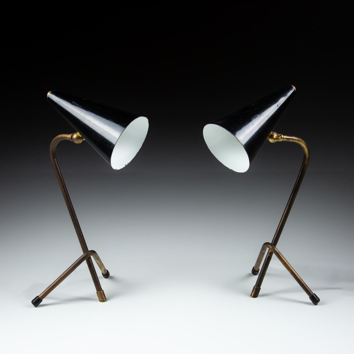 Pair of Mid Century Italian Table Lamps For Sale at 1stDibs