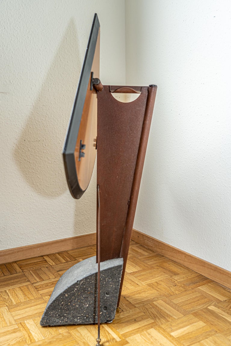 Pair of Mid-Century Modern Corner Console Tables For Sale at 1stDibs