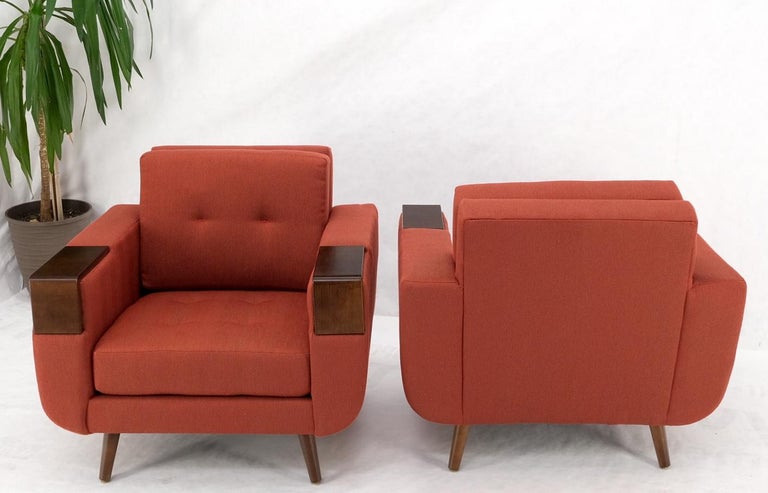 Pair of Mid-Century Modern Deep Seats Lounge Club Chairs Wood Arms Mint ...