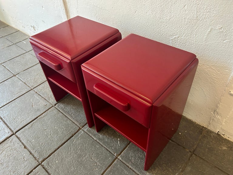 Pair of Mid-Century Modern Design Russel Wright Red Lacquer Nightstands ...