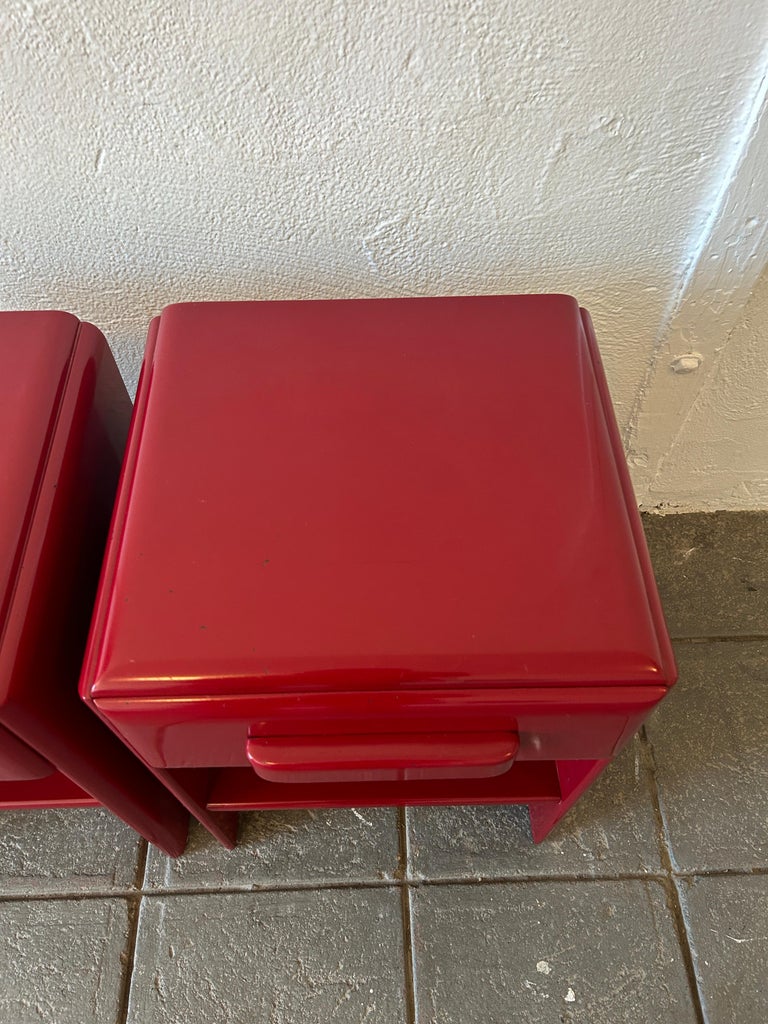 Pair of Mid-Century Modern Design Russel Wright Red Lacquer Nightstands ...