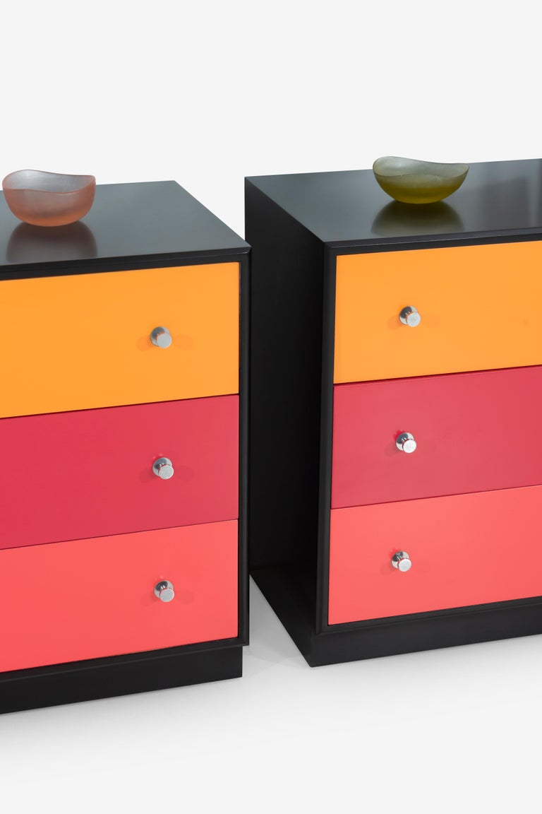 Pair of Mid Century Modern Dressers For Sale at 1stDibs