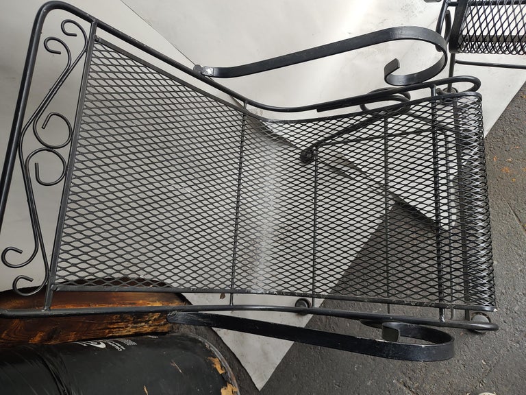 Pair of Mid-Century Modern Garden Spring Mesh Lounge Chairs by Russell ...