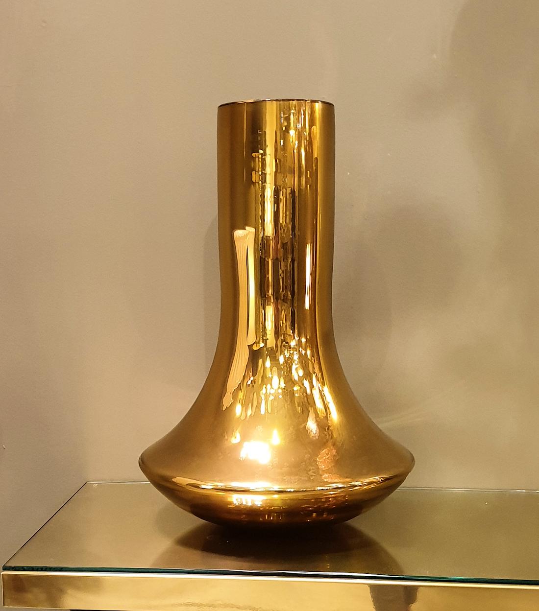 Pair of Mid-Century Modern Gold Murano Glass Vases For Sale at 1stDibs