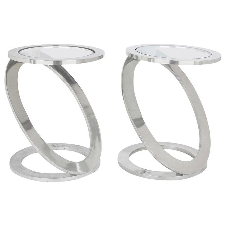 Pair of Mid-Century Modern Metallic Chrome Side Tables For Sale at 1stDibs