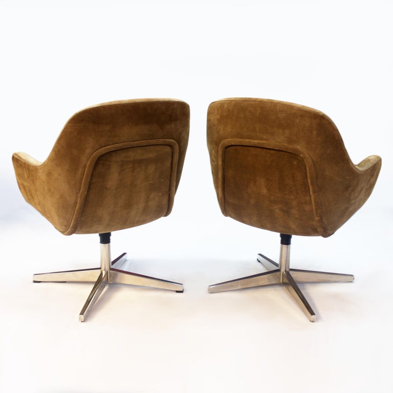 Pair of Mid-Century Modern Suede Side / Guest Chairs by Max Pearson for ...