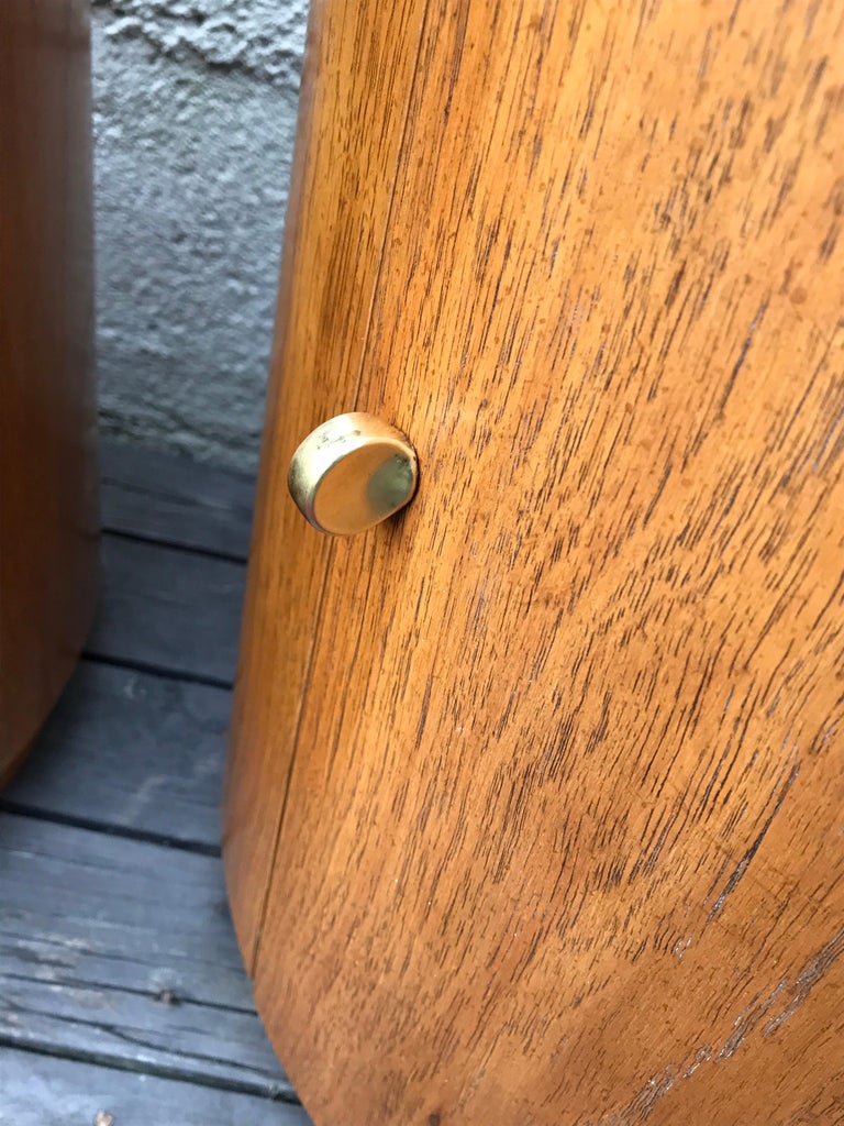 Pair of Mid-Century Modern Tubular Round Side Tables by Drexel at 1stDibs