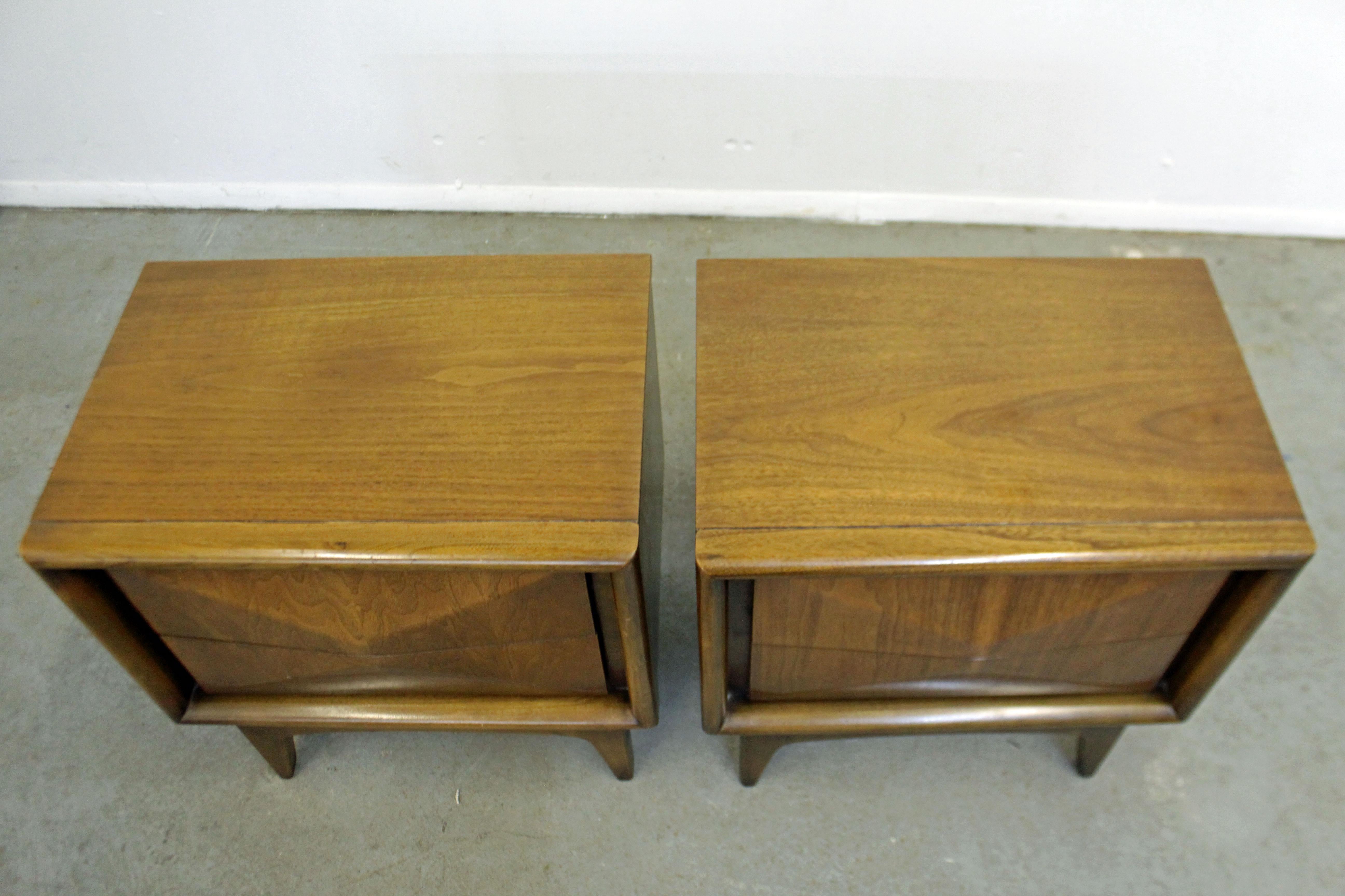 Pair of Mid-Century Modern United Diamond Front Walnut Nightstands For ...