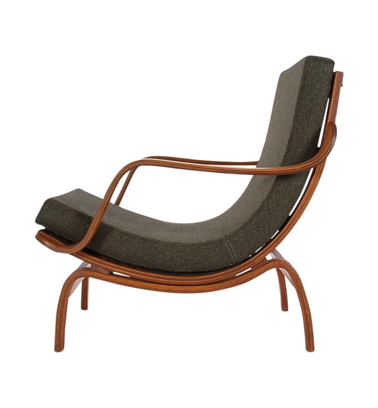 Pair of Midcentury Danish Modern Bentwood Lounge Chairs in Walnut ...
