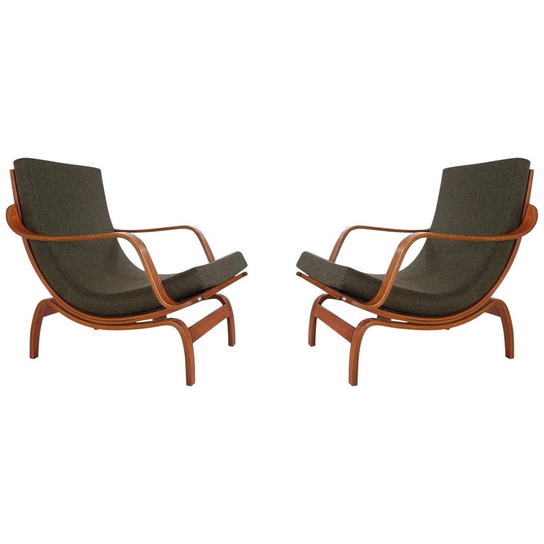 Pair of Midcentury Danish Modern Bentwood Lounge Chairs in Walnut ...