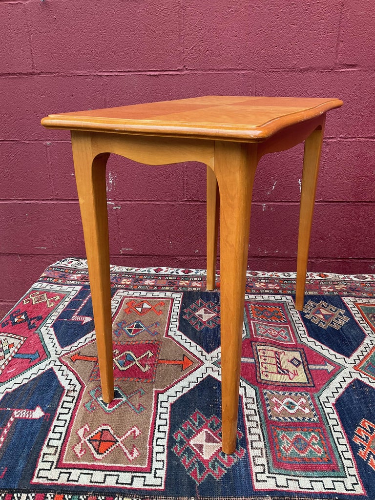 Pair of Midcentury Finnish End Tables in Blonde Wood For Sale at 1stDibs