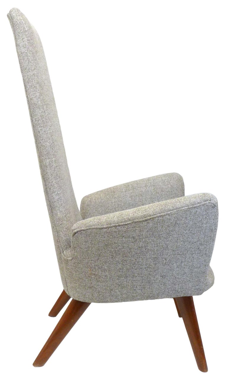 Pair of Mid-Century Modern Scandinavian Lounge Chairs For Sale at 1stDibs