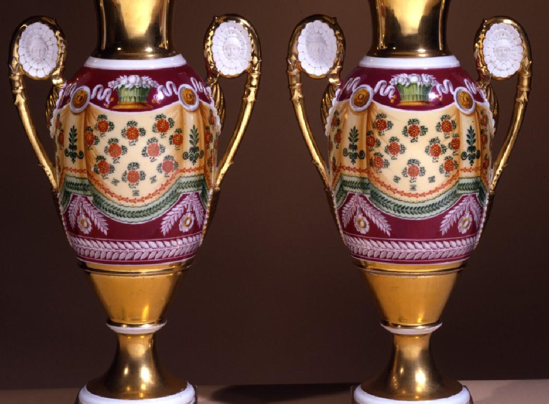 Pair of 'Old Paris' Porcelain Vases with Drapery Decoration For Sale at ...