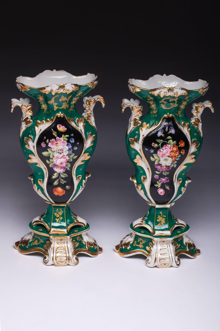 Pair of Old Paris Rococo Vases on Stands Green in Color For Sale at 1stDibs