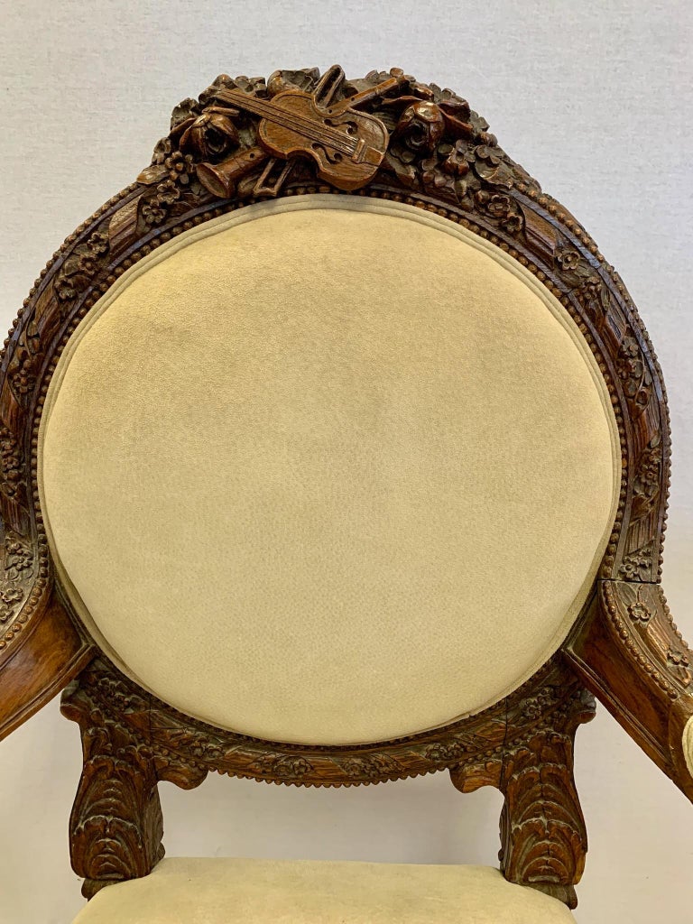 Pair of Ornately Carved Walnut Rams Head Chairs For Sale at 1stDibs