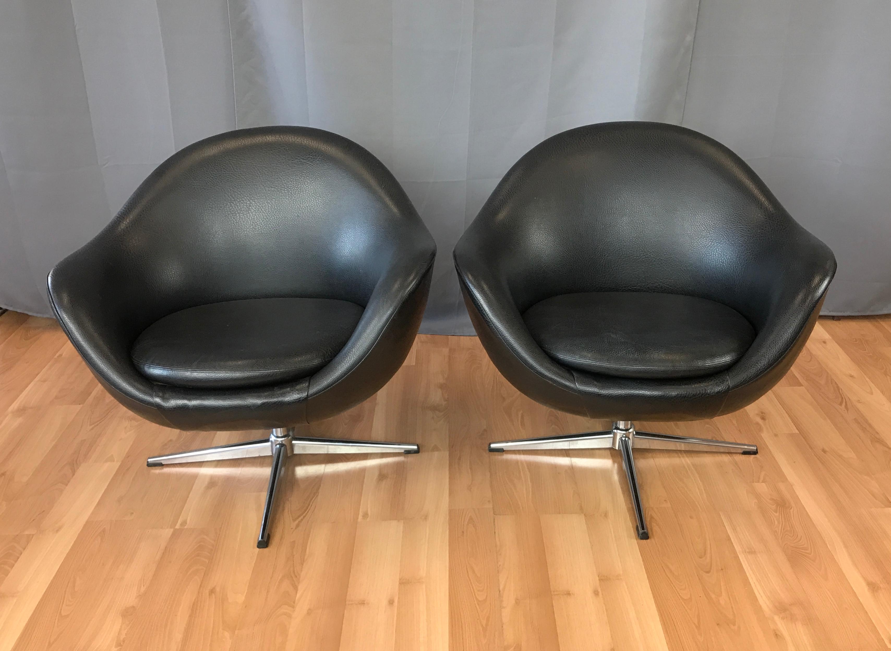 Pair of Overman Pod Chairs For Sale at 1stDibs | overman chairs ...