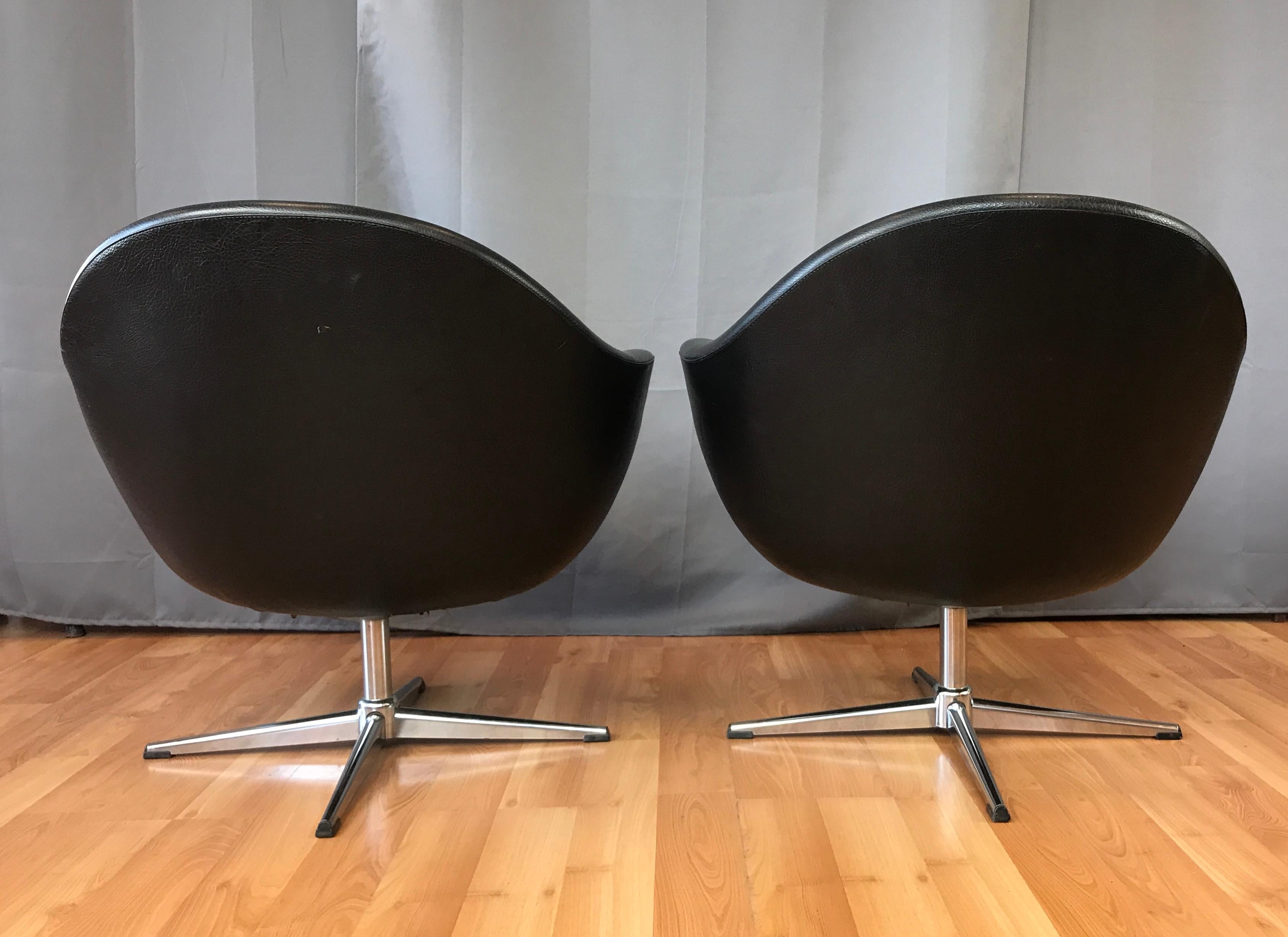 Pair of Overman Pod Chairs For Sale at 1stDibs | overman chairs ...