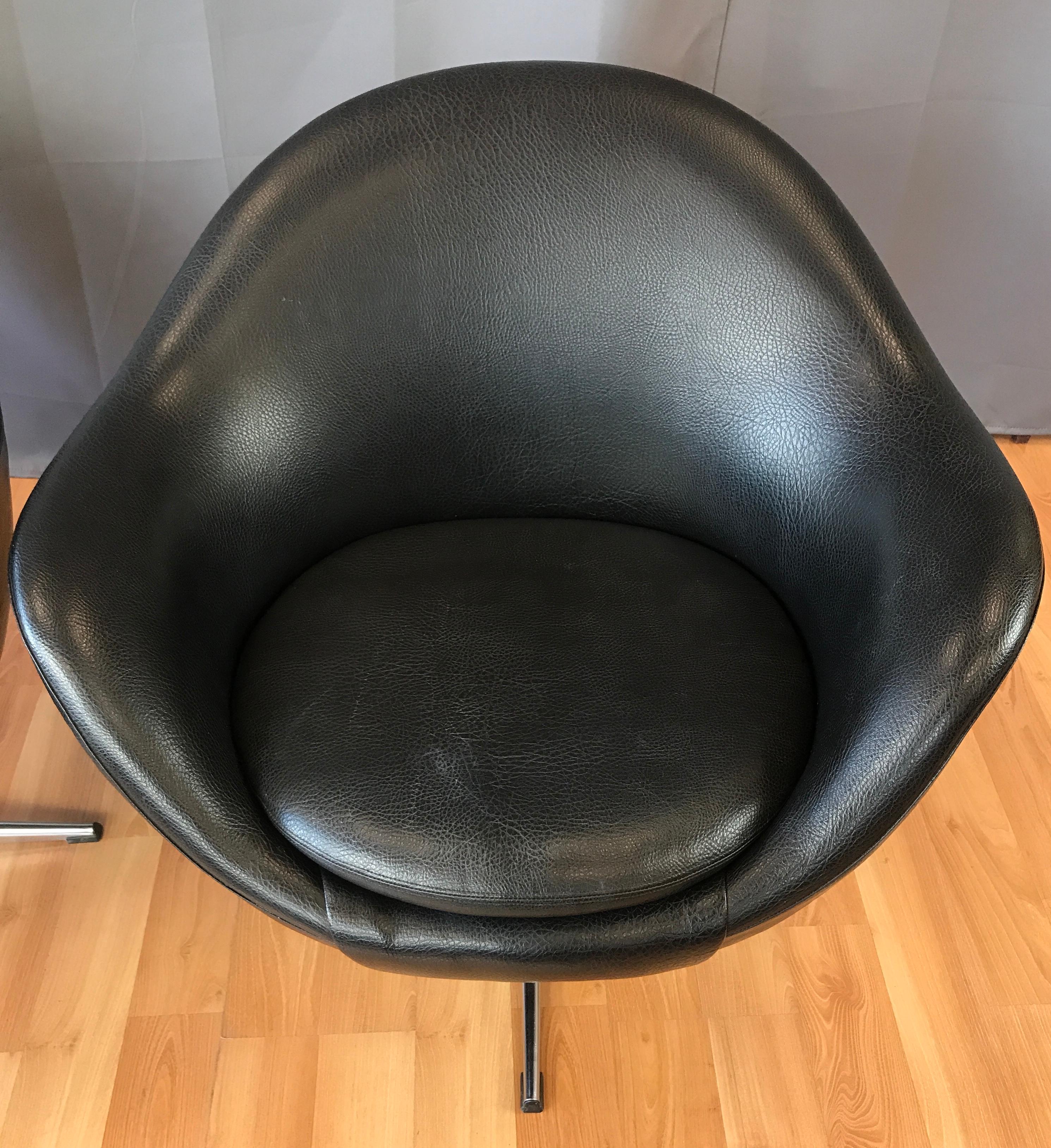 Pair of Overman Pod Chairs For Sale at 1stDibs | overman chairs ...