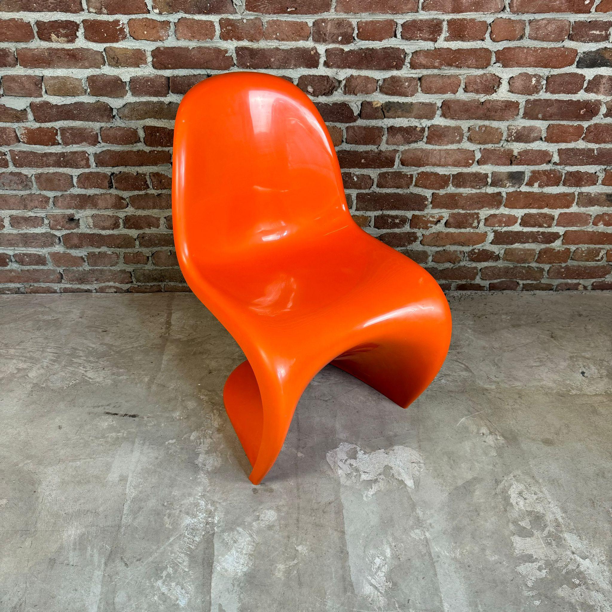 Pair of Panton chairs, Verner Panton for Herman Miller / Felhbaum ...