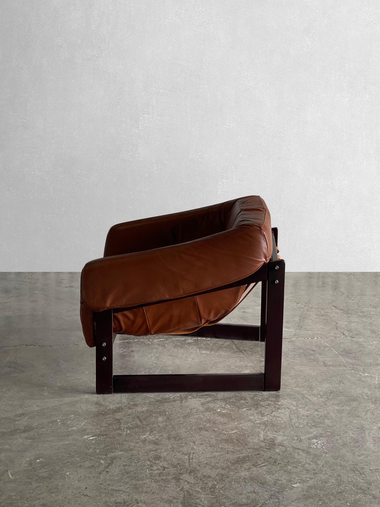 Ein Paar Percival Lafer MP-79-Loungesessel im Angebot bei 1stDibs