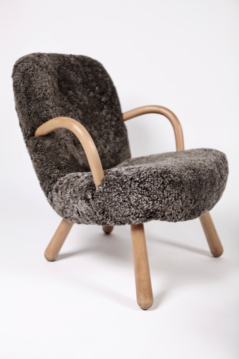 Pair of Philip Arctander Attributed Clam Chairs, 1950s at 1stDibs