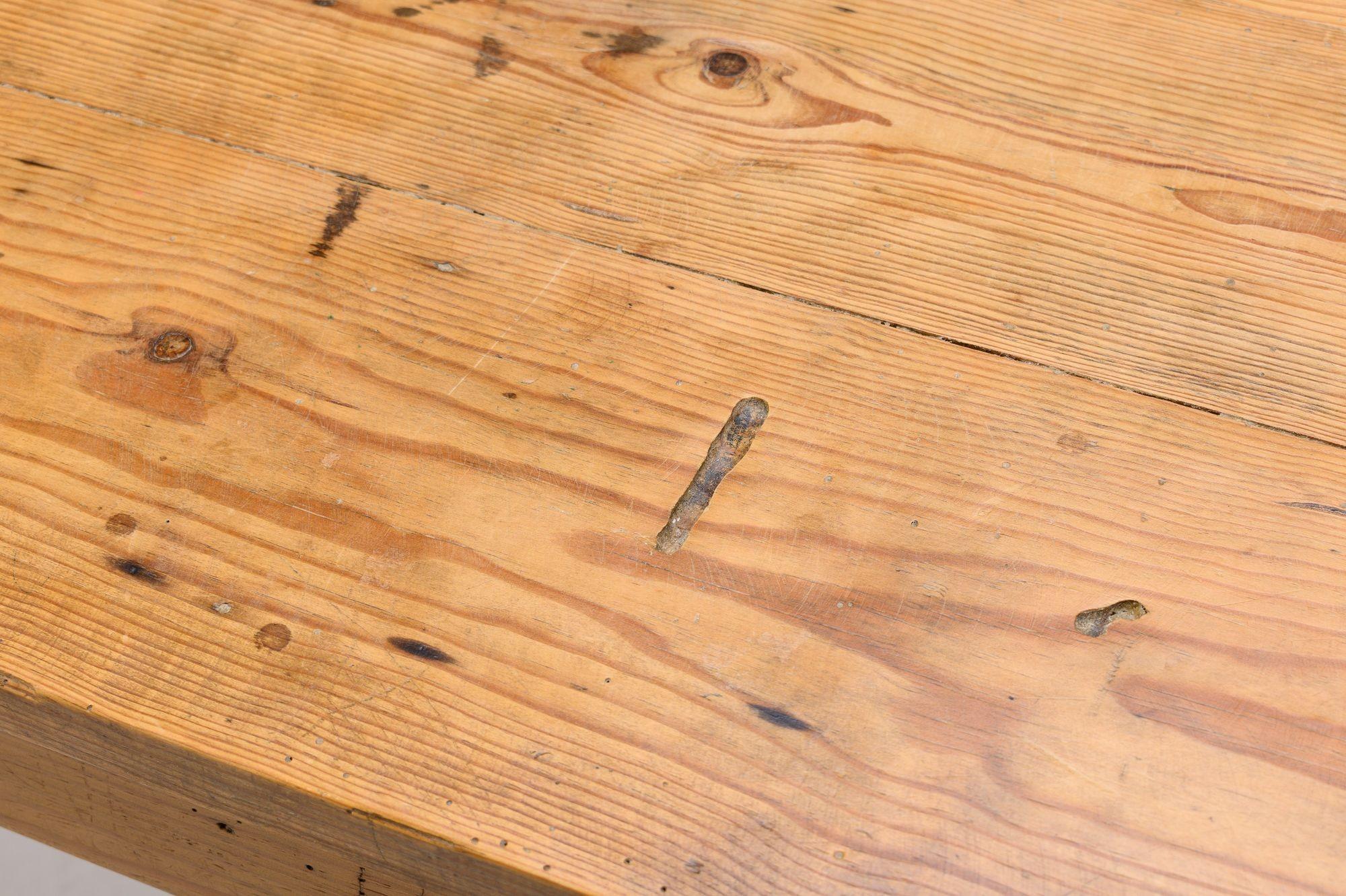 Pair of Pine Side Tables For Sale at 1stDibs
