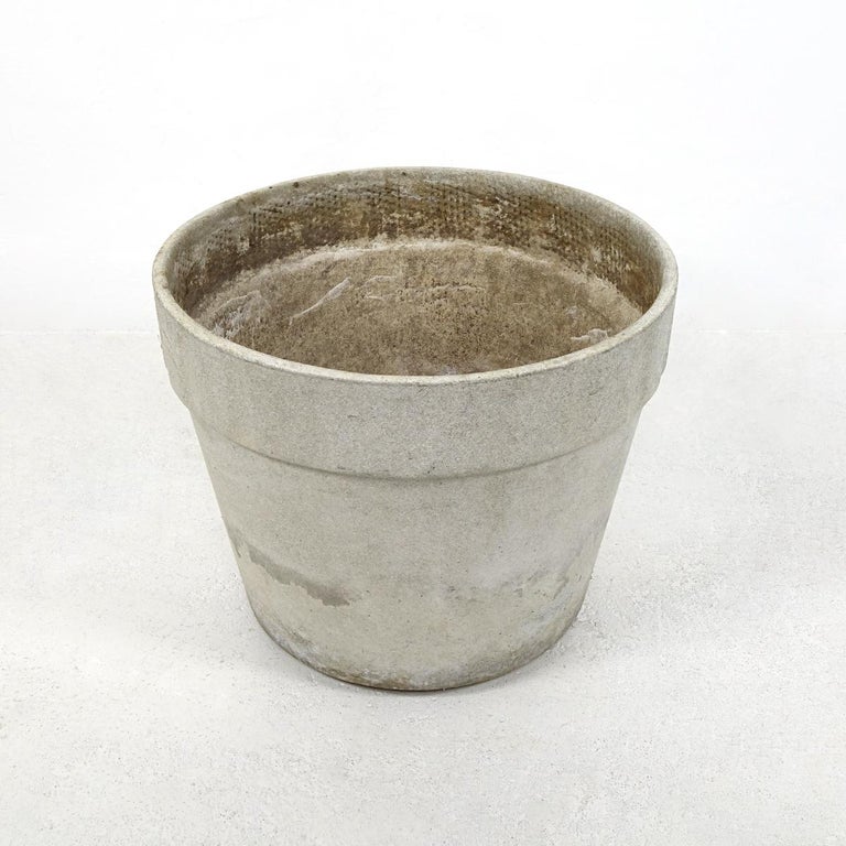 Pair of Planters in Flower Pot Shape with Ribbed Rims by Willy Guhl for ...