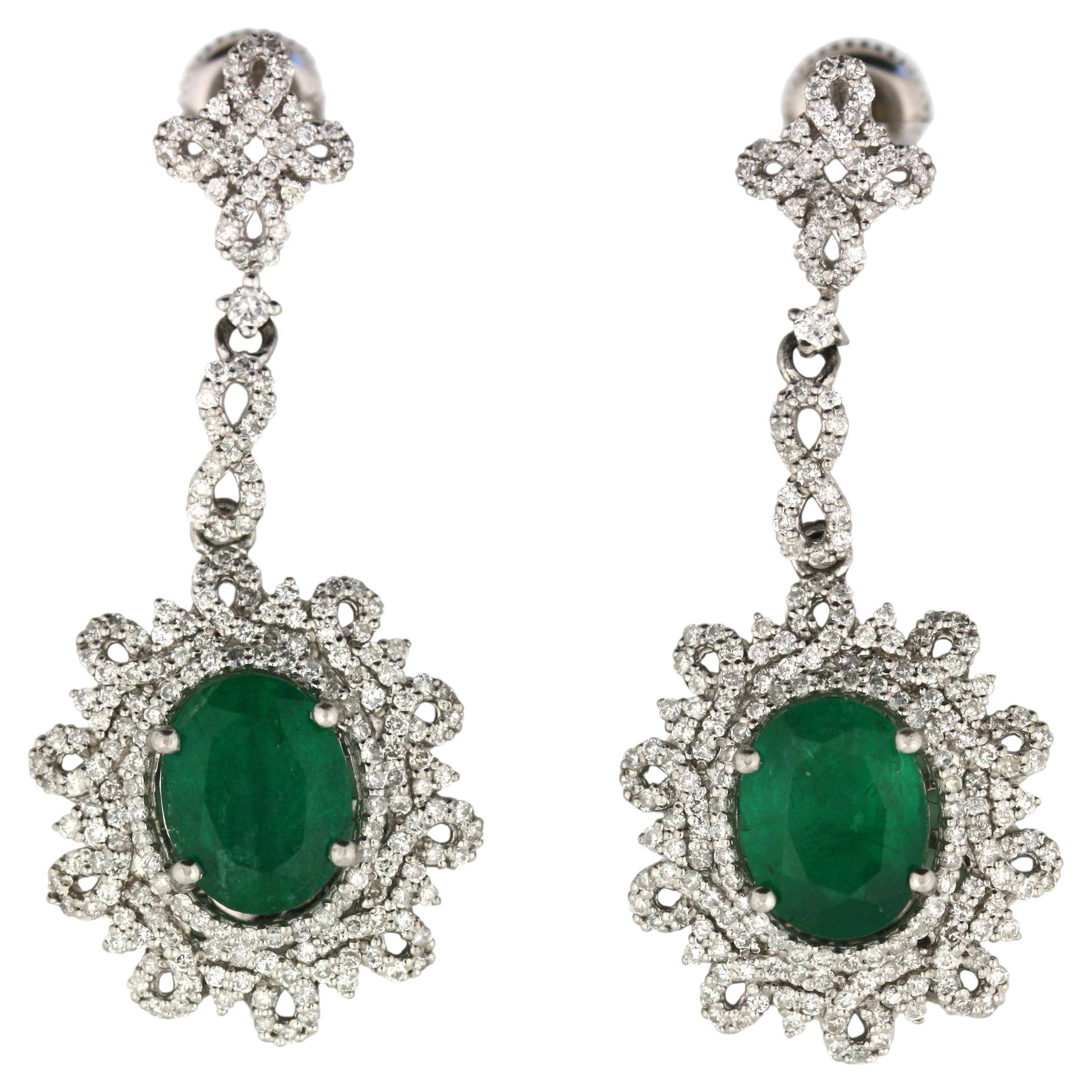 Fine Emerald and Diamond Drop Earrings For Sale at 1stDibs