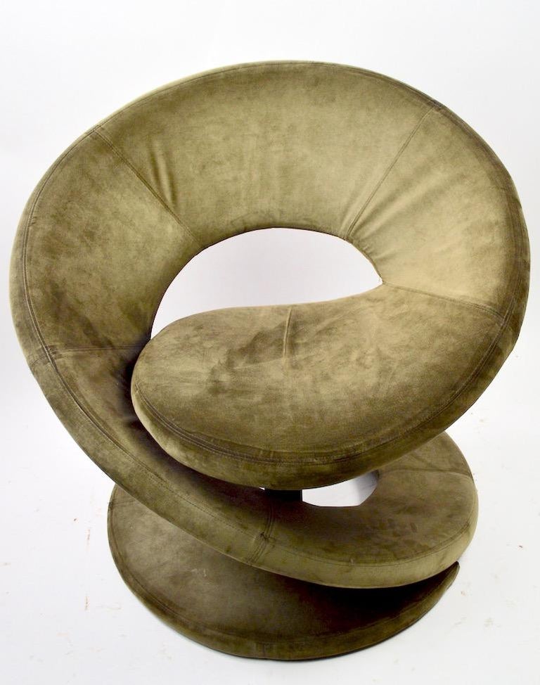 Pair of Postmodern Twist Chairs by Quebec 69 Jaymar Furniture at 1stDibs