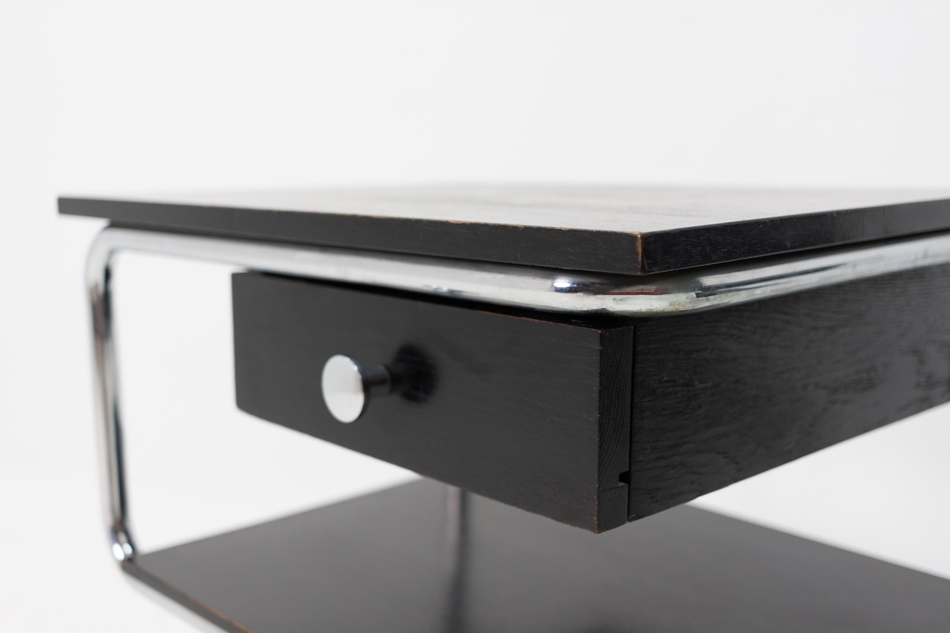 Pair of Rare D3 Rotterdam Avant Garde 1932-1934 Side Tables or ...