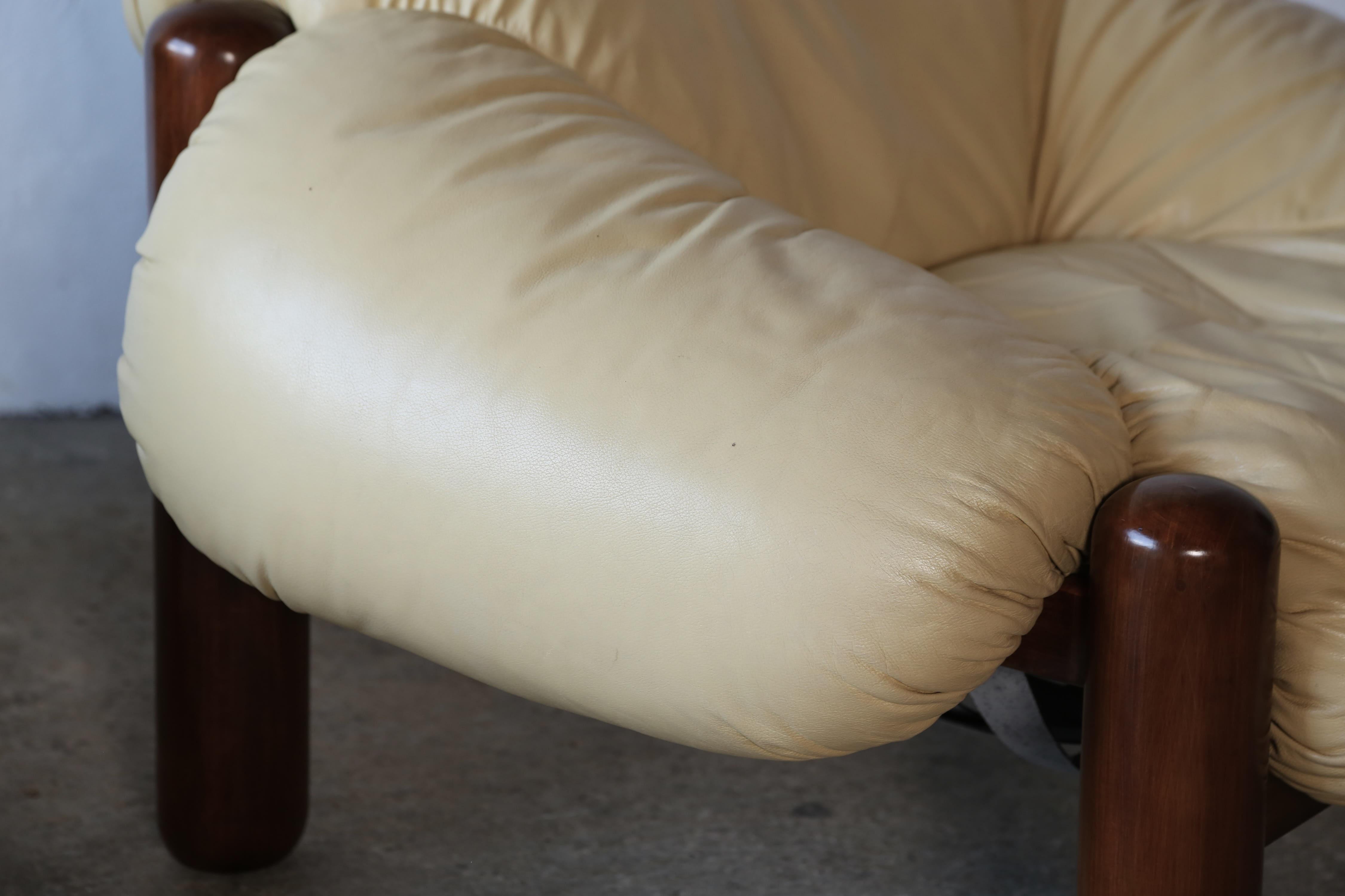 Pair of Rare Lounge Chairs, Italy, 1970s For Sale at 1stDibs