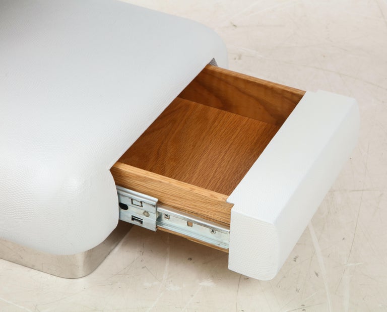 Pair of Ron Seff Night Stands / End Tables For Sale at 1stDibs