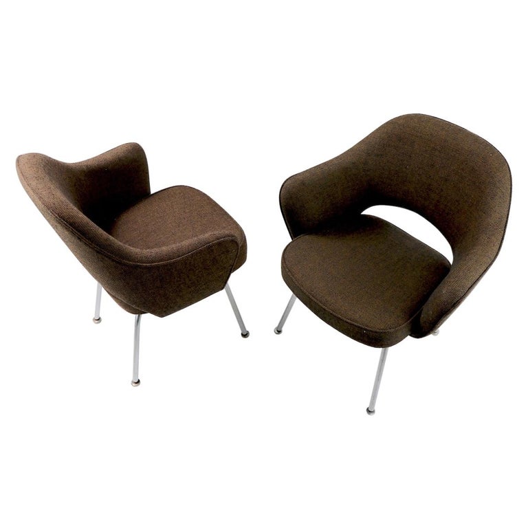 Pair of Saarinen for Knoll Executive Chairs for IBM at 1stDibs | ibm chair