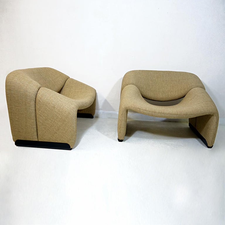 Pair of Sand Colored Groovy Chairs by Pierre Paulin for Artifort at 1stDibs