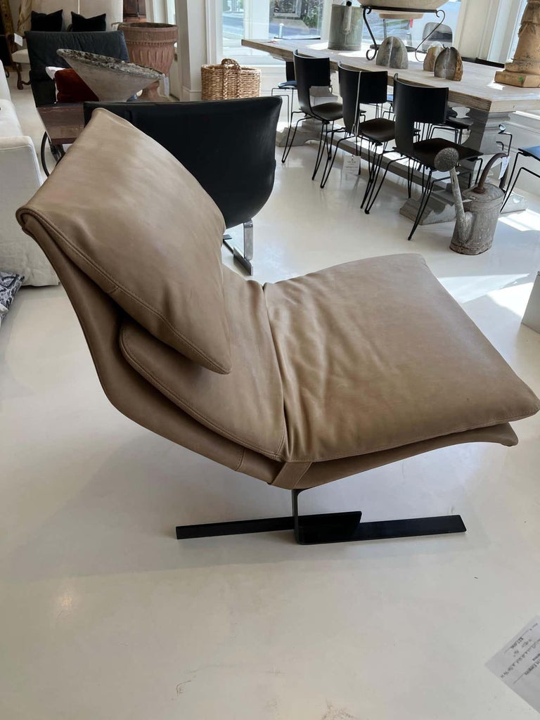 Pair of Saporiti Chairs at 1stDibs